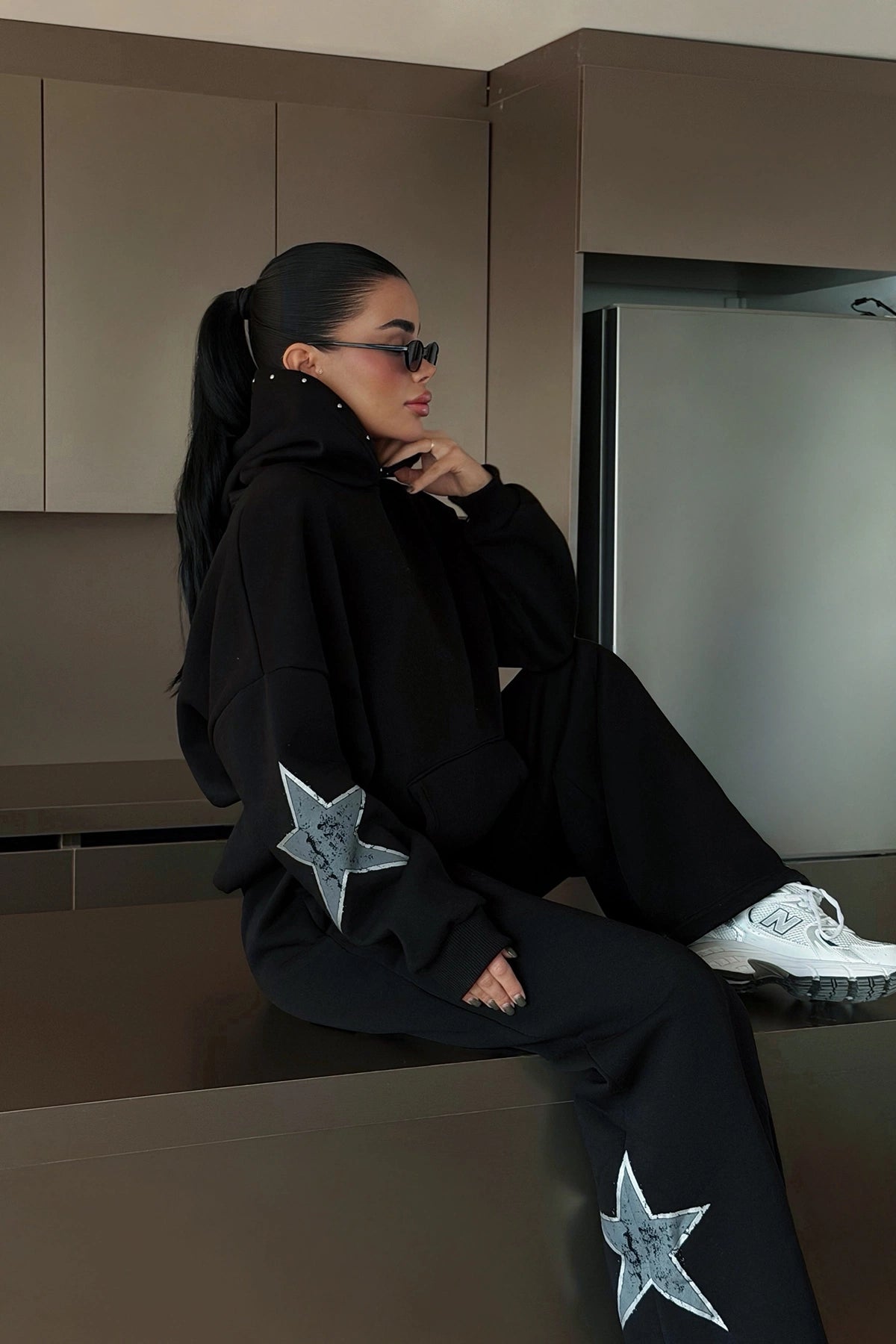 Black Stars Tracksuit – ARVERNA